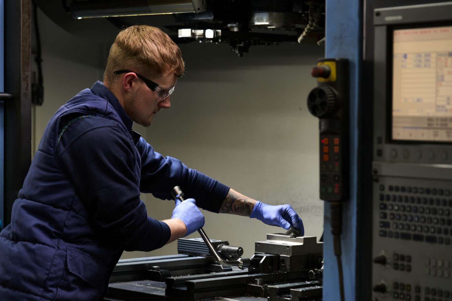 Engineering Co. Antrim - McAuley Engineering